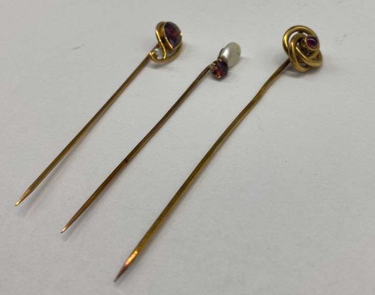 3 - 14kt Gold Stick Pins 7.5g - Dixon's Auction at Crumpton