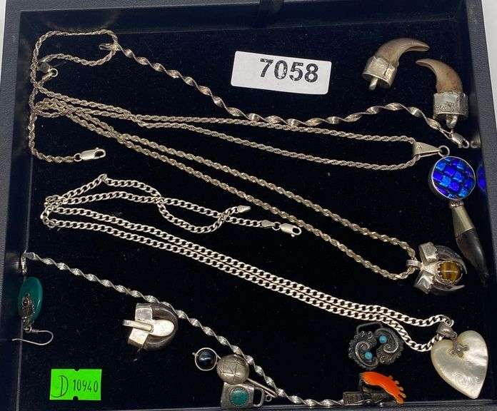 Sterling Silver Jewerly Lot - Dixon's Auction at Crumpton