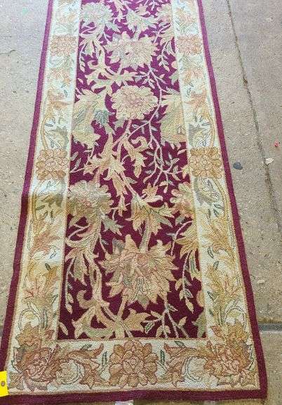 30"x165" hook runner rug - Dixon's Auction at Crumpton