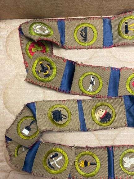 Lot of vintage Boy Scouts memorabilia - Dixon's Auction at Crumpton