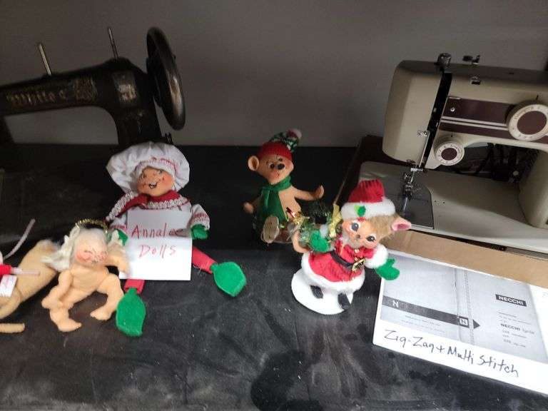 Lot Vintage Annalee Christmas Figures, Necchi Zig-Zag + Multi Stitch ...