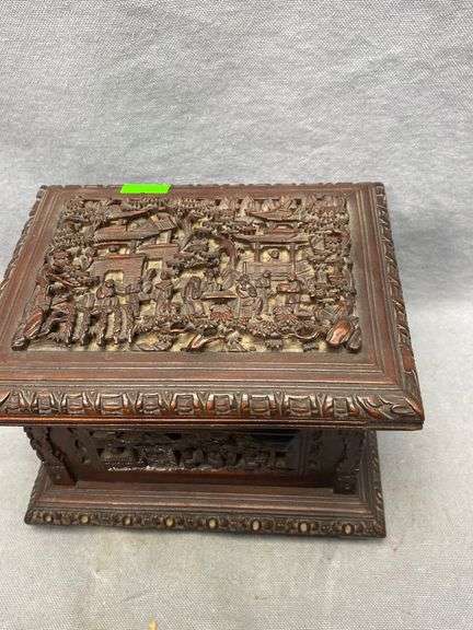 Antique Chinese carved wood box - Dixon's Auction at Crumpton