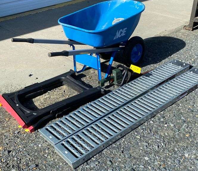 Ramps And Wheel Barrow Lot - Dixon's Auction at Crumpton