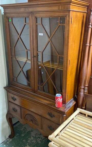 Colonial Revival Hutch - Dixon's Auction at Crumpton