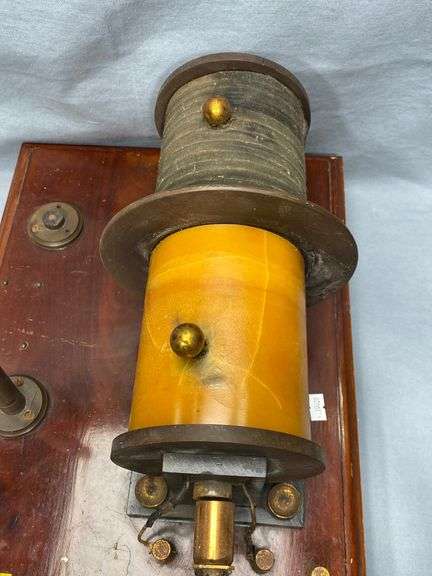 Antique Electrical Instrument - Dixon's Auction at Crumpton