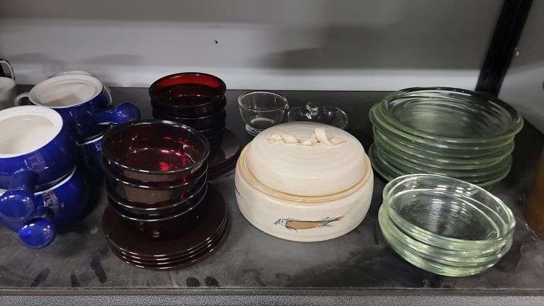 Lot Kitchen Cookware Dishes, Glassware & Ceramics - Dixon's Auction at ...