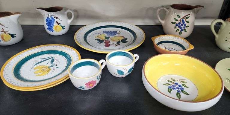 Lot Stangl Terra Rose Dishes - Dixon's Auction at Crumpton