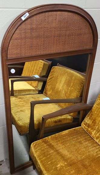 MCM Mirror - Dixon's Auction at Crumpton