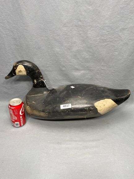 Madison Mitchell Canada Goose Decoy - Dixon's Auction at Crumpton