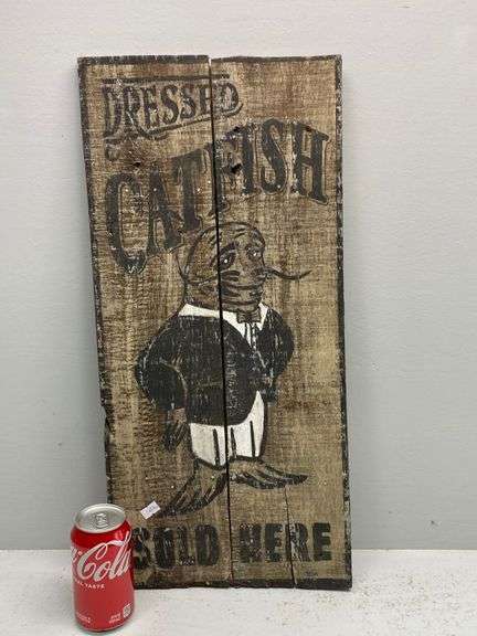 Wooden Dressed Catfish Sign - Dixon's Auction at Crumpton