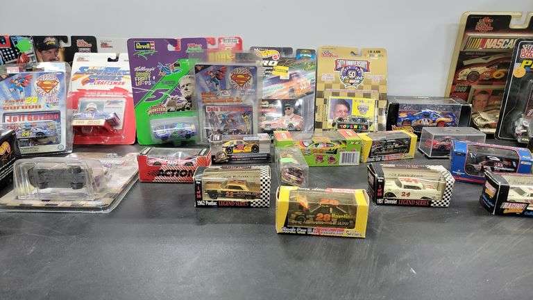 Lot Of Vintage Nos Die Cast Race Cars - Dixon's Auction at Crumpton
