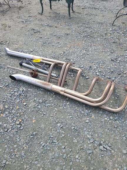 Used Header Pipes - Dixon's Auction at Crumpton