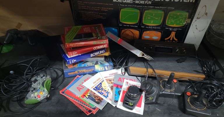 Lot Vintage Video Game Consoles, Xbox, Atari + Games Etc - Dixon's ...