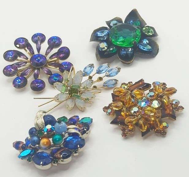 FASHION JEWELRY; Five Vintage Multi-Colored Stone Brooches - Dixon's ...