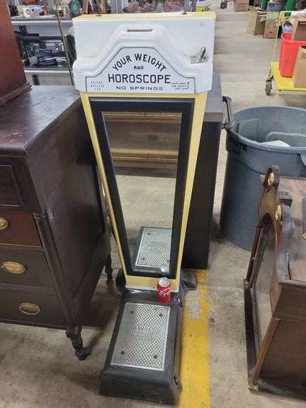 Antique Watling Coin Op Scale, Untested - Dixon's Auction at Crumpton