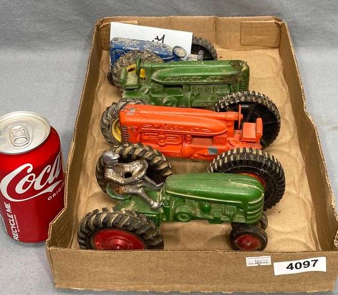 4 Vintage Hubley Diecast Tractors - Dixon's Auction at Crumpton