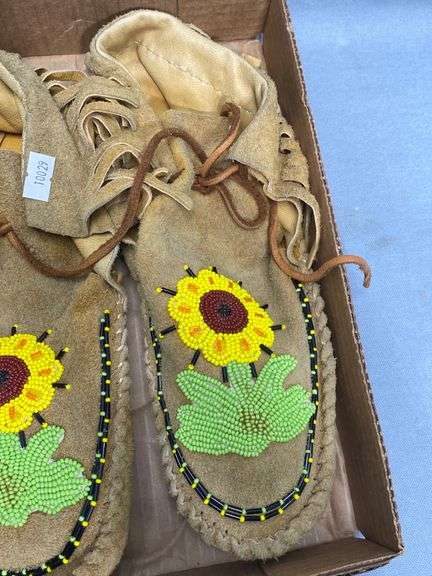 Native American Sunflower Beaded Moccasins - Dixon's Auction at Crumpton