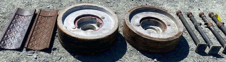 Lot 8Pcs Antique Wooden, Casting Molds, Cast Iron, Gate Posts Etc ...