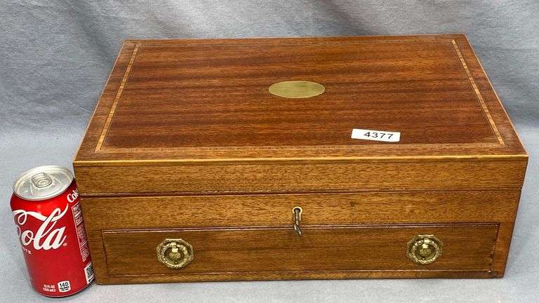 M. Gerard Aberdeen Inlaid Box - Dixon's Auction at Crumpton