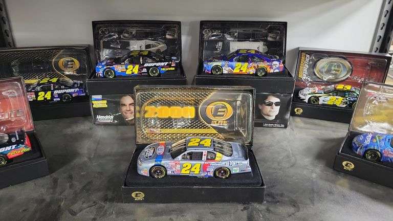 Collection Of Die Cast Race Car Models - Dixon's Auction at Crumpton