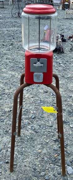 Vintage Bubble Gum Machine On Stand - Dixon's Auction at Crumpton