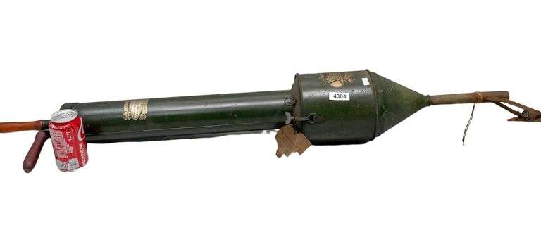 Antique Lanning Stone Sales Co. Victor Vacuum Cleaner - Dixon's Auction ...