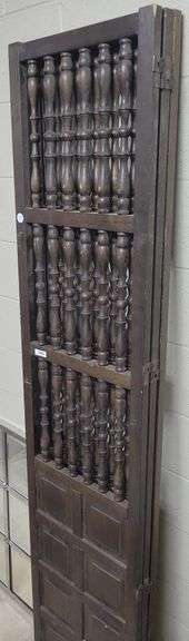Spanish Colonial Style Room Divider - Dixon's Auction at Crumpton