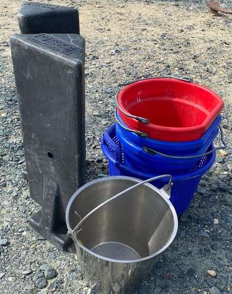 Lot Plastic And Metal Buckets, Trailer Chalk Blocks - Dixon's Auction ...