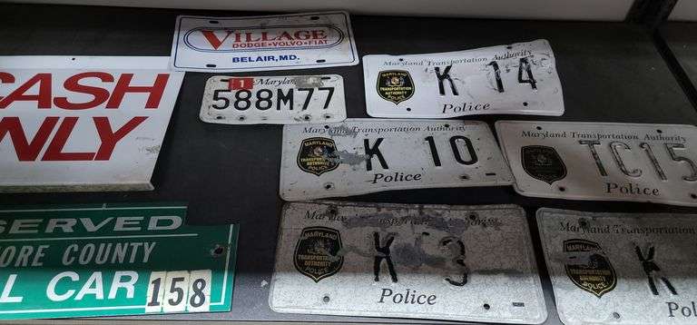 Lot Vintage Car License Plates, Signs Etc - Dixon's Auction at Crumpton