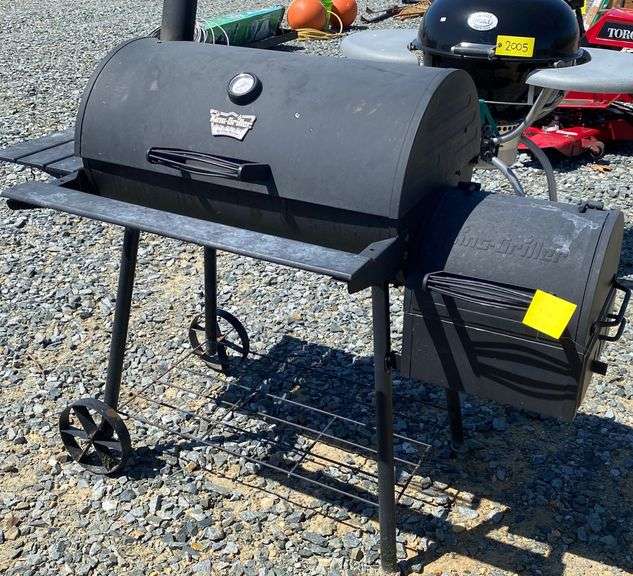 King Griller Barbecue Smoker Grill - Dixon's Auction at Crumpton