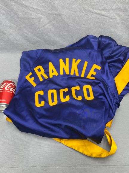 Vintage Everlast Boxing Robe - Dixon's Auction at Crumpton