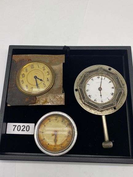 3 Vintage Car Clocks Including Waltham - Dixon's Auction at Crumpton