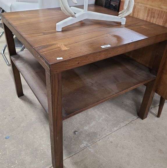 MCM End Table - Dixon's Auction at Crumpton