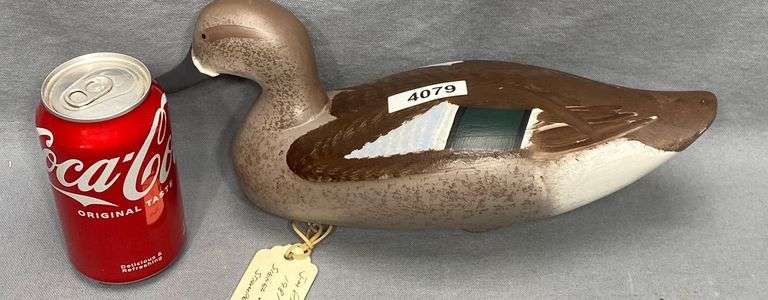 Jim Pierce 1981 Cinnamon Teal Hen Duck Decoy - Dixon's Auction at Crumpton