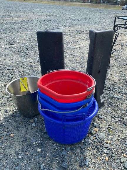 Lot Plastic And Metal Buckets, Trailer Chalk Blocks - Dixon's Auction ...