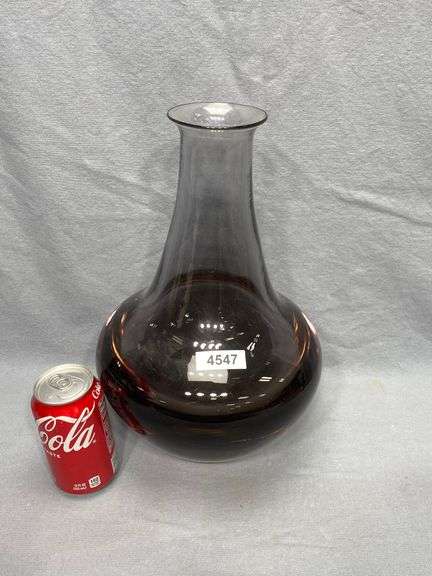 MCM Art Glass Vase - Dixon's Auction at Crumpton