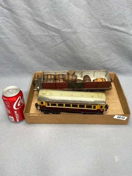 2 Vintage Marklin Trains - Dixon's Auction at Crumpton