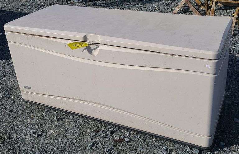 Outdoor Lifetime Shed Box - Dixon's Auction at Crumpton