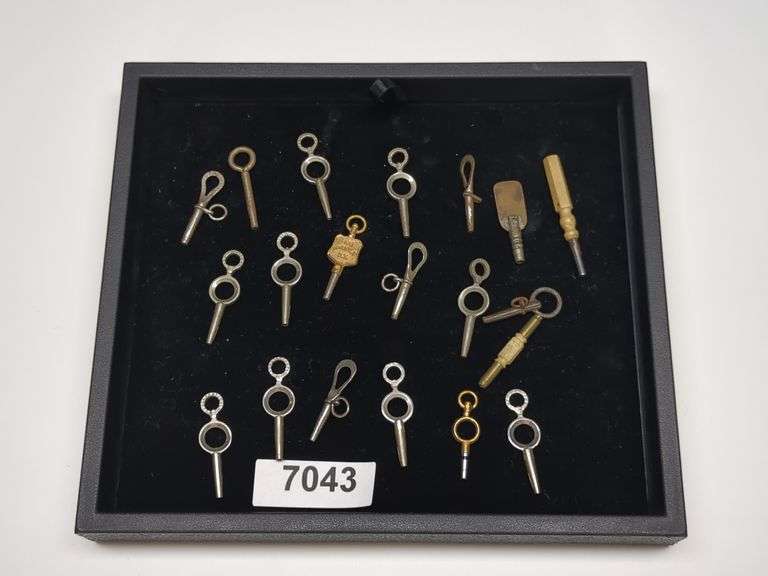 Twenty Old Watch Keys Most Dated - Dixon's Auction at Crumpton