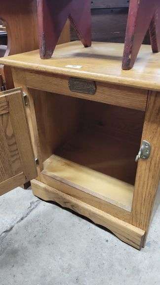 White Clad Oak End Table - Dixon's Auction at Crumpton
