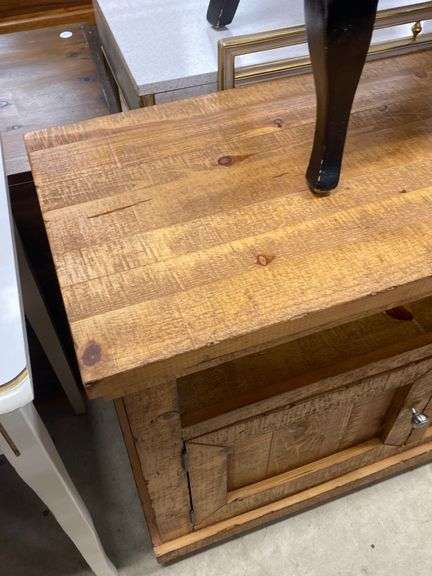 Modern Rustic Style Farmhouse Credenza - Dixon's Auction at Crumpton