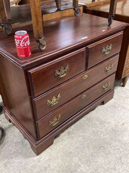 Kincaid Dresser - Dixon's Auction at Crumpton