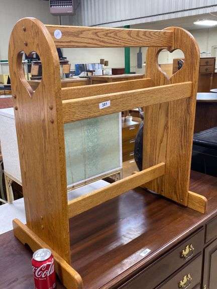 Oak Quilt Rack - Dixon's Auction at Crumpton
