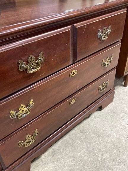 Kincaid Dresser - Dixon's Auction at Crumpton