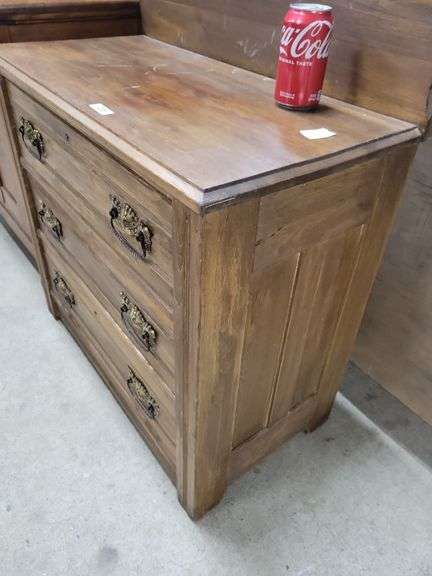 Victorian Washstand, Marks On Top And Split In Backsplash - Dixon's ...
