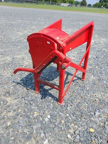 Antique Hay Cutter - Dixon's Auction at Crumpton