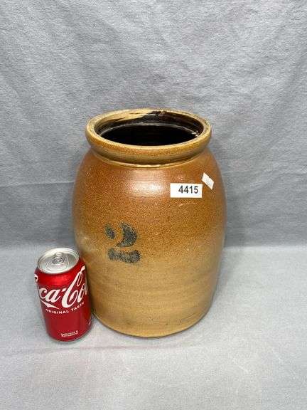 Antique 2 Gallon Stoneware Crock - Dixon's Auction at Crumpton