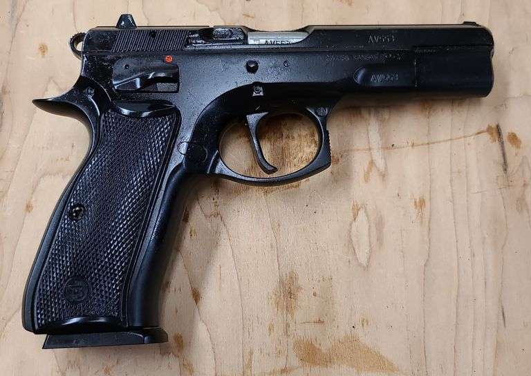 [REGULATED] CZ Model 75 B SA Pistol Offered In 9mm - Dixon's Auction at Crumpton