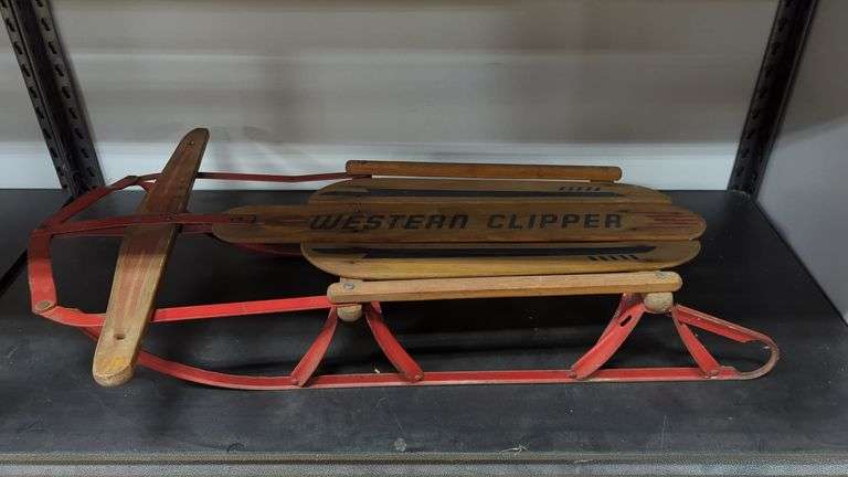 Vintage Western Clipper Snow Sled - Dixon's Auction at Crumpton