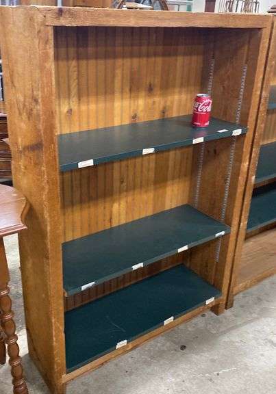 Primitive Bookcase - Dixon's Auction at Crumpton